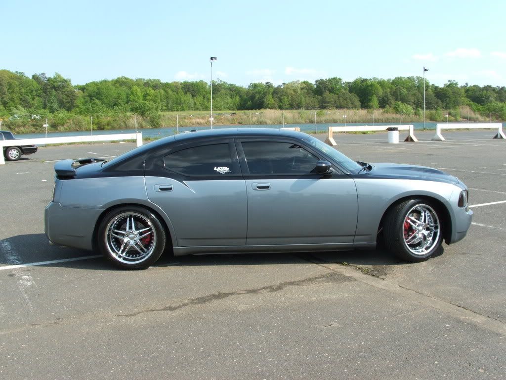 two tone Silver Steel Chargers?? | Charger Forums